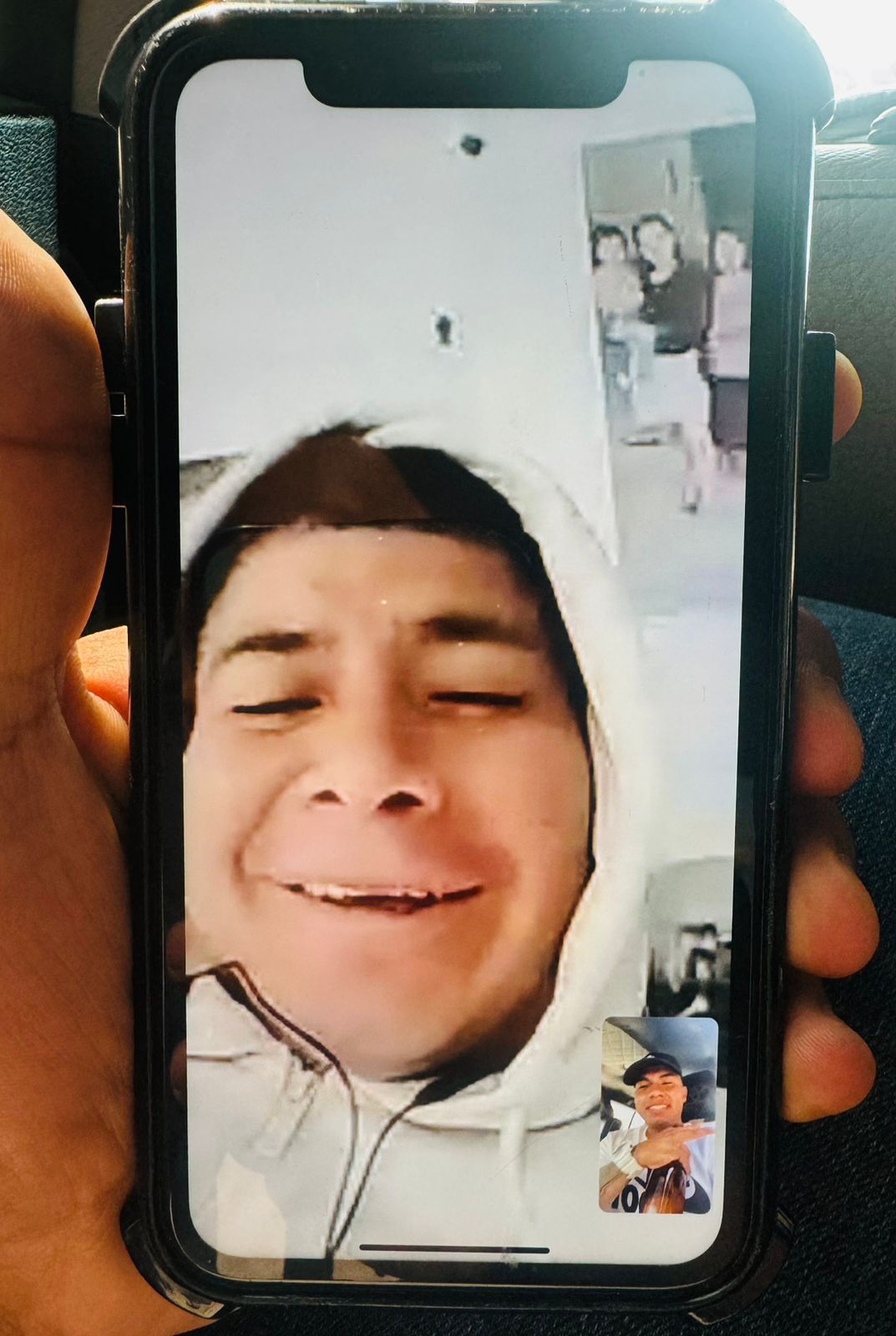 “Serrano Shen” usa celular desde el penal de Challapalca - CAUSA JUSTA